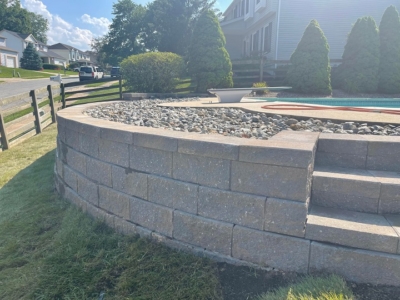 How to Glue Rocks Together for Landscaping?